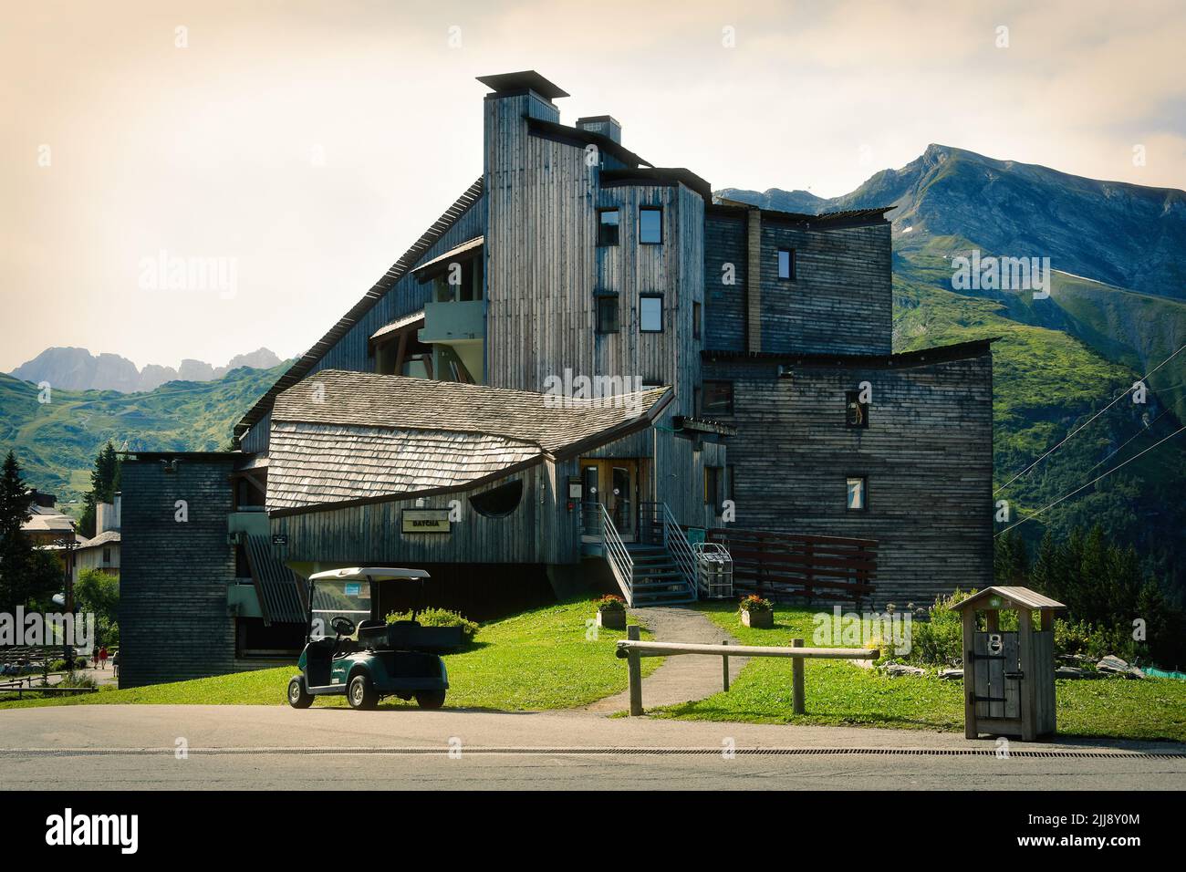Avoriaz mountain resort, with strange wooden buildings, Portes du ...