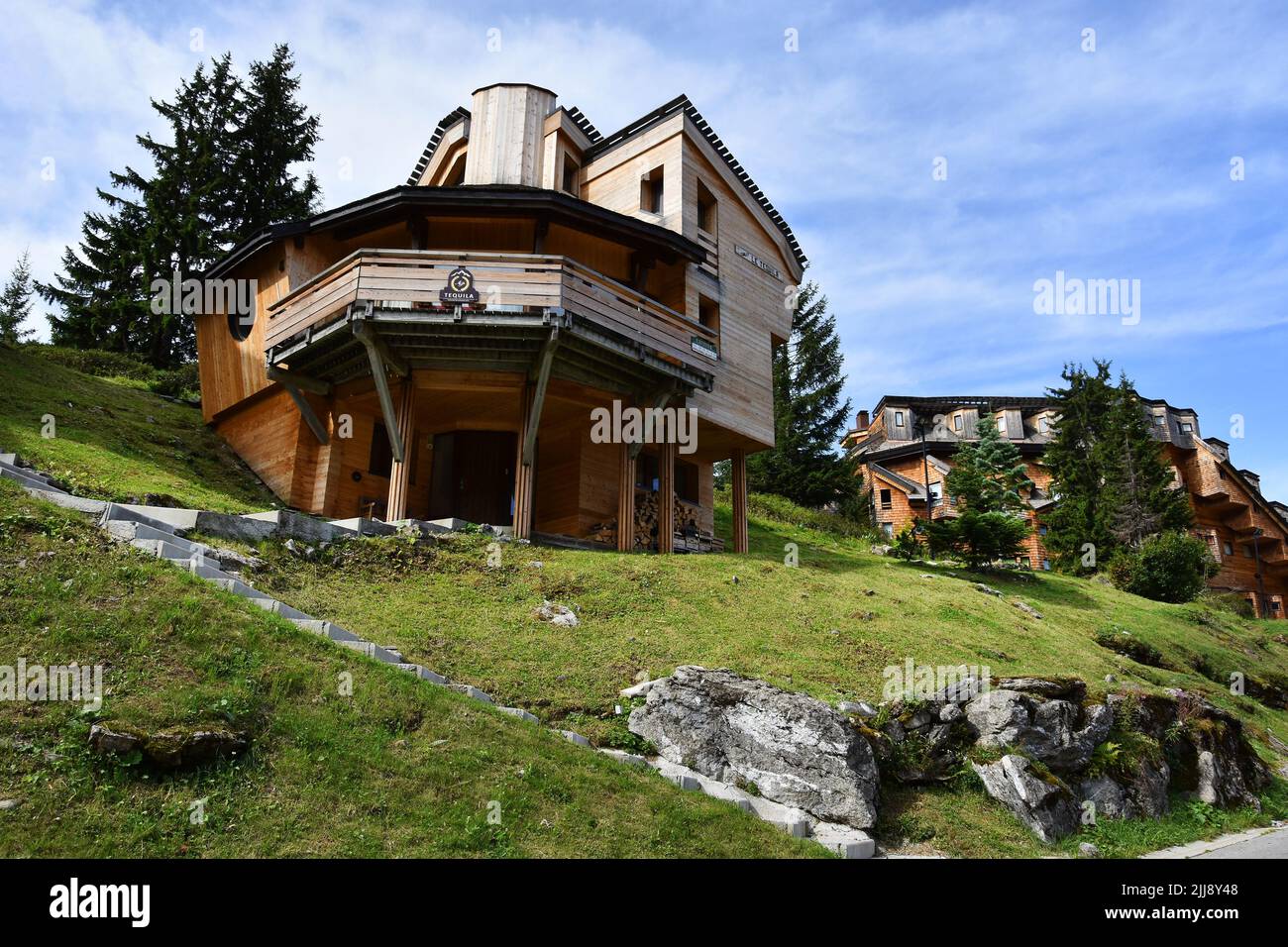 Avoriaz mountain resort, with strange wooden buildings, Portes du ...