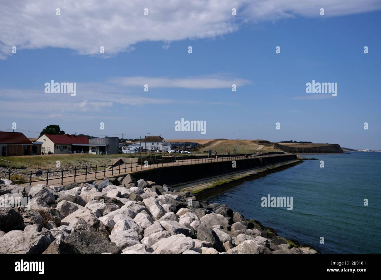 reculver bay is a village and coastal resort in east kent,city of ...