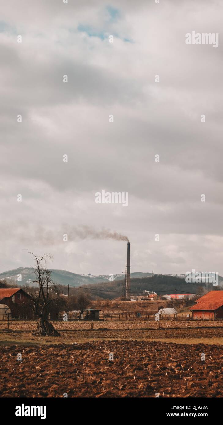 Smoke pouring from chimney hi-res stock photography and images - Alamy
