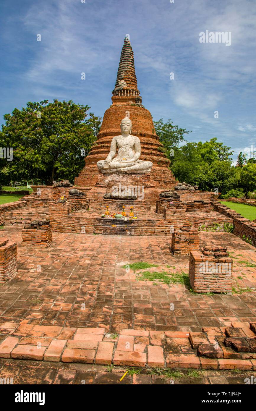 The Buddha statue in Wat Worachettharam, which means "temple of sublime ...