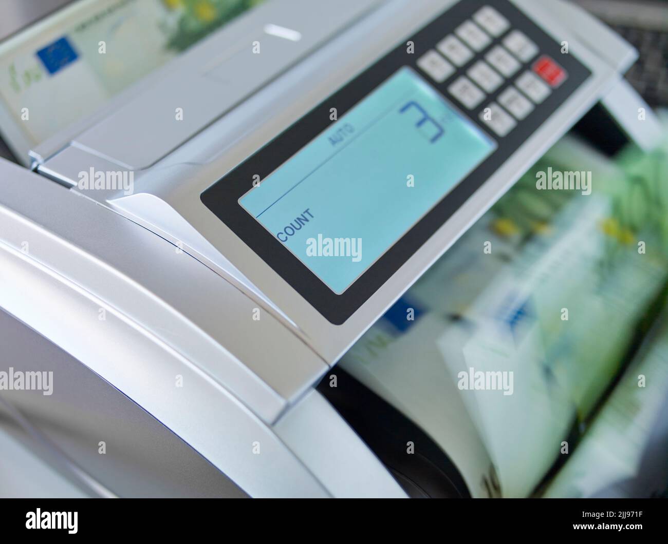 Bank counter hi-res stock photography and images - Alamy