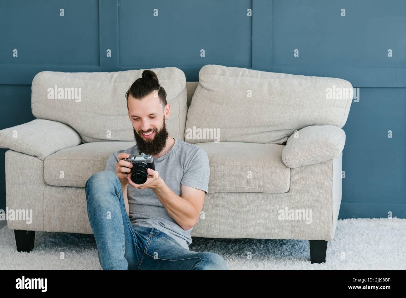 Camera man hi-res stock photography and images - Alamy