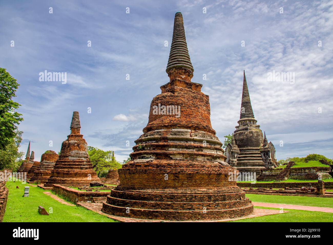 The Prang in Wat Phra Si Sanphet, which means "Temple of the Holy ...