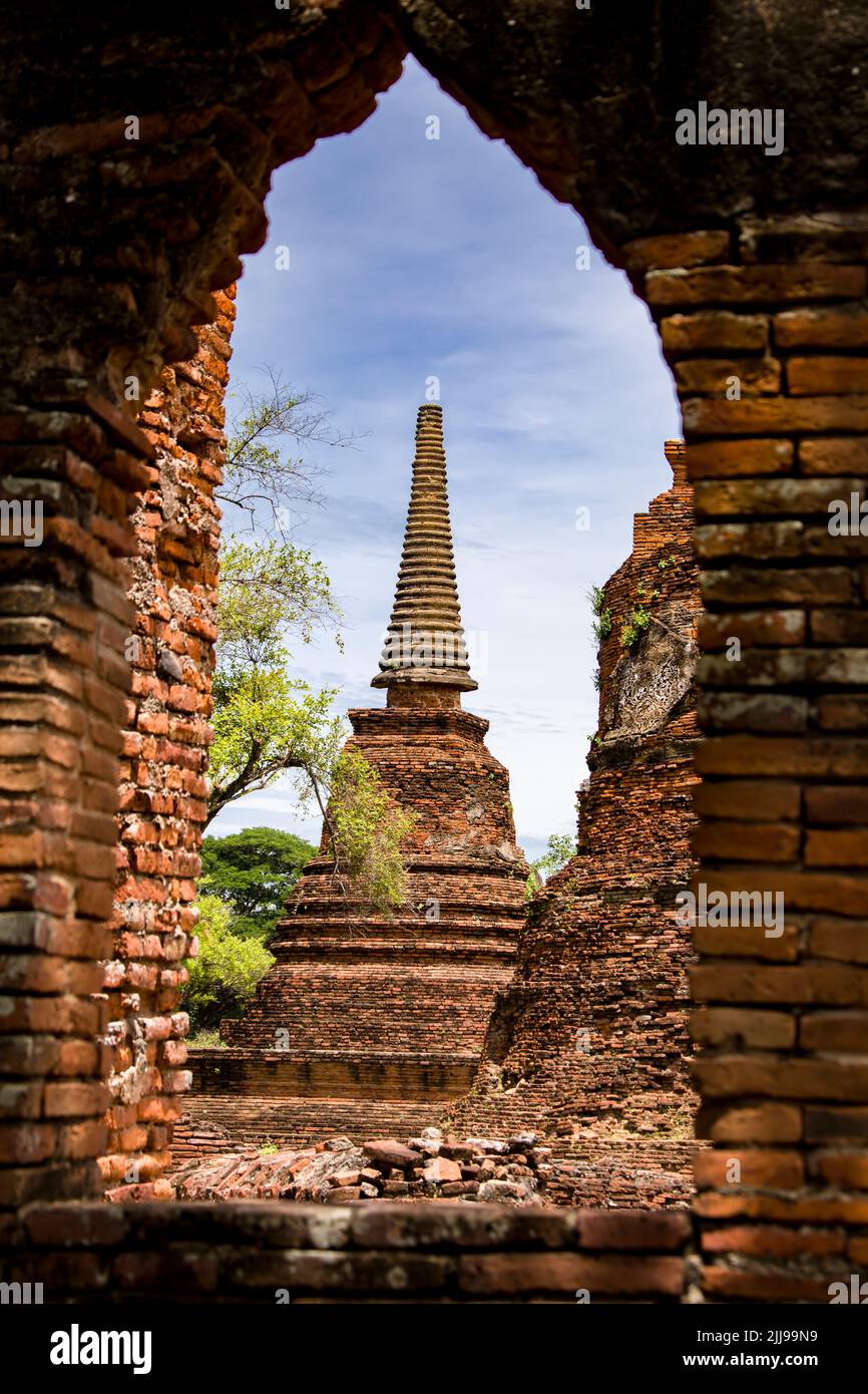 The Prang in Wat Phra Si Sanphet, which means "Temple of the Holy ...
