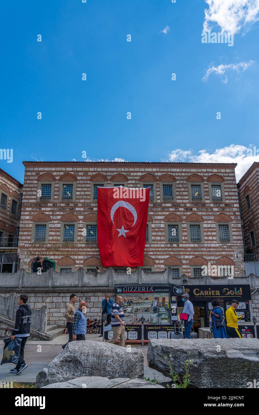 ISTANBUL, TURKEY - MAY 19.2022: Street view at Laleli in the Fatih ...