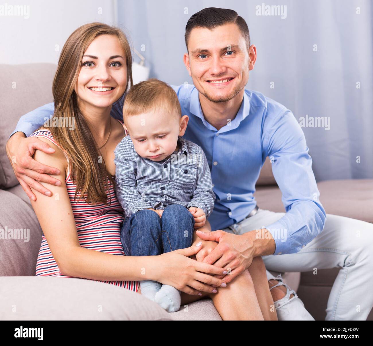 Portrait of cheerful happy family Stock Photo - Alamy