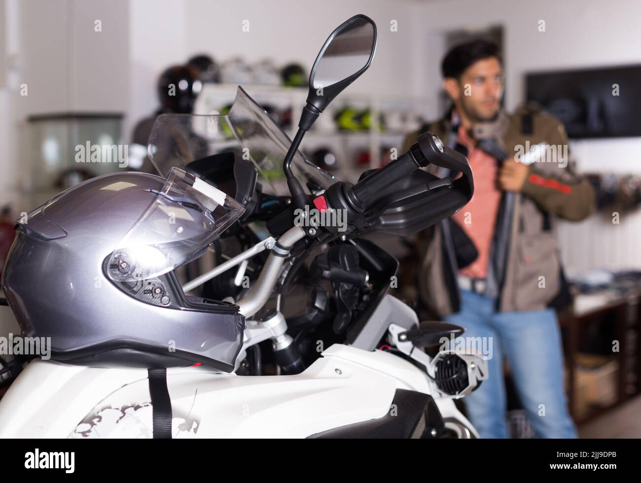 Motobike shop hi-res stock photography and images - Alamy