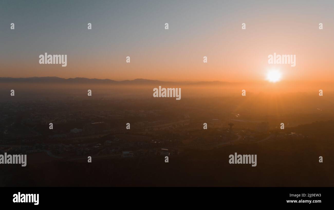 City view horizon over hi-res stock photography and images - Alamy