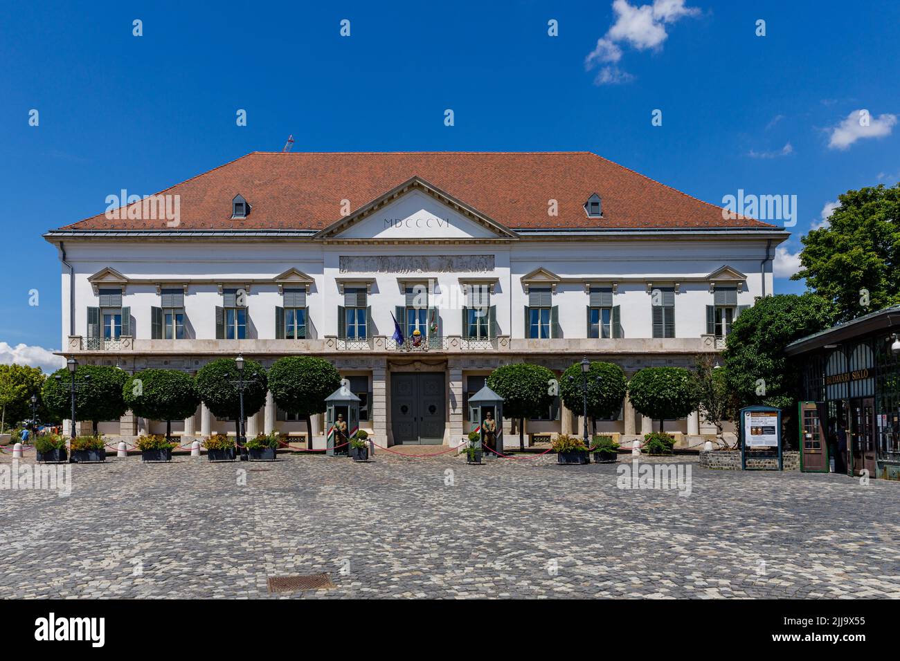 Palest hi-res stock photography and images - Alamy