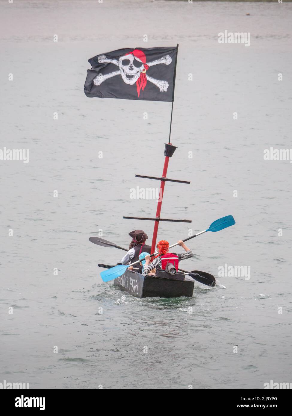 Cardboard boat race devon hi-res stock photography and images - Alamy