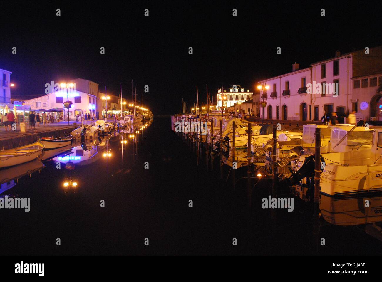 port of marseillan the night Stock Photo - Alamy