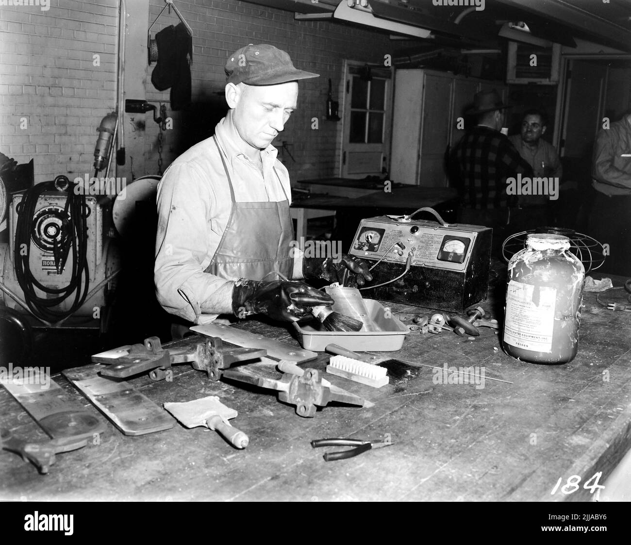 Plating solution hi-res stock photography and images - Alamy