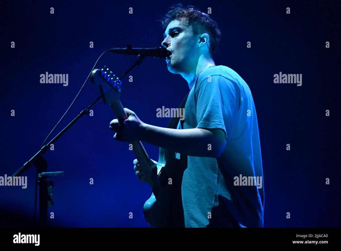 Sam fender concert 2021 hi-res stock photography and images - Alamy