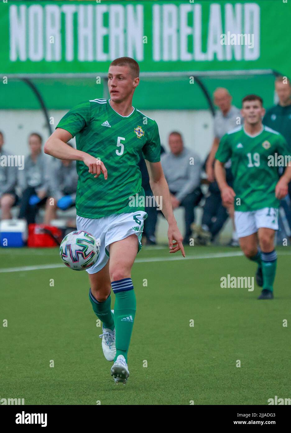 Sam mcclelland playing hi-res stock photography and images - Alamy