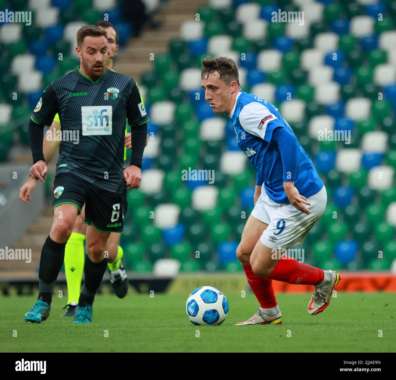 Joel cooper linfield nifl hi-res stock photography and images - Alamy