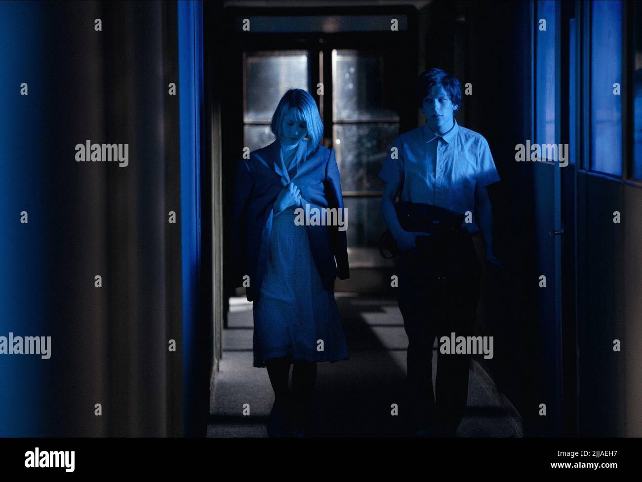 Jesse eisenberg the double hi-res stock photography and images - Alamy
