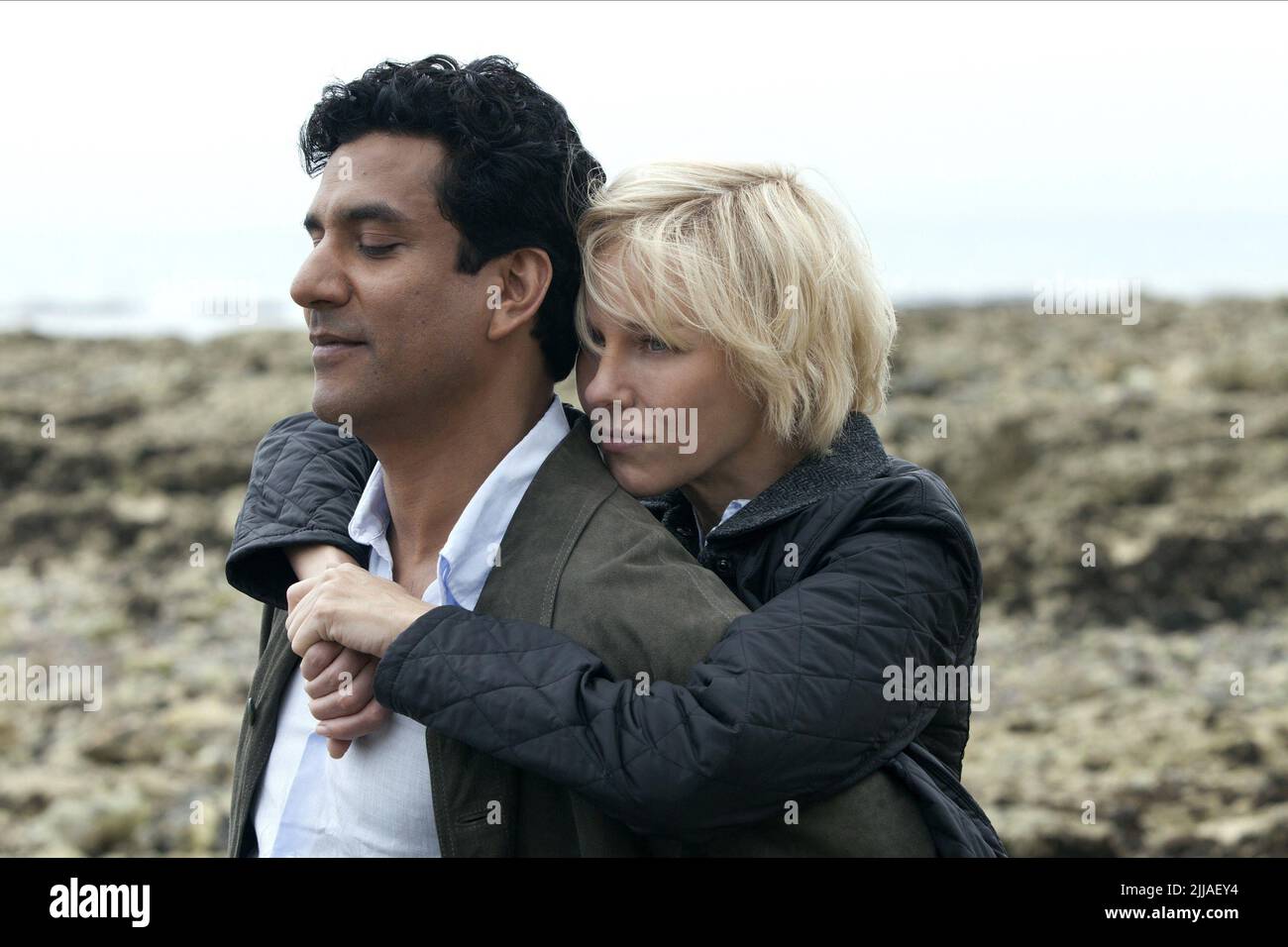 NAVEEN ANDREWS, NAOMI WATTS, DIANA, 2013 Stock Photo - Alamy