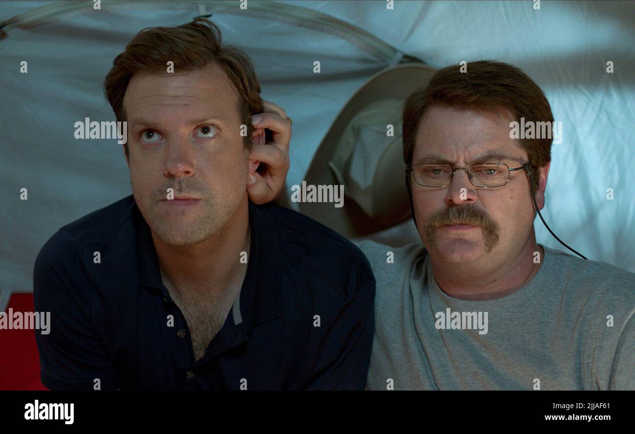 JASON SUDEIKIS, NICK OFFERMAN, WE'RE THE MILLERS, 2013 Stock Photo - Alamy