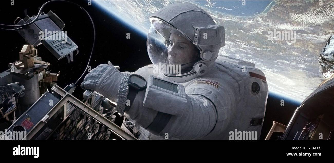 SANDRA BULLOCK, GRAVITY, 2013 Stock Photo - Alamy