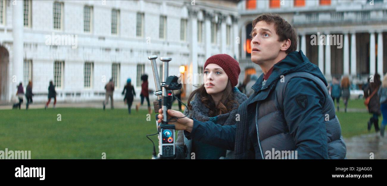 JONATHAN HOWARD, KAT DENNINGS, THOR: THE DARK WORLD, 2013 Stock Photo ...