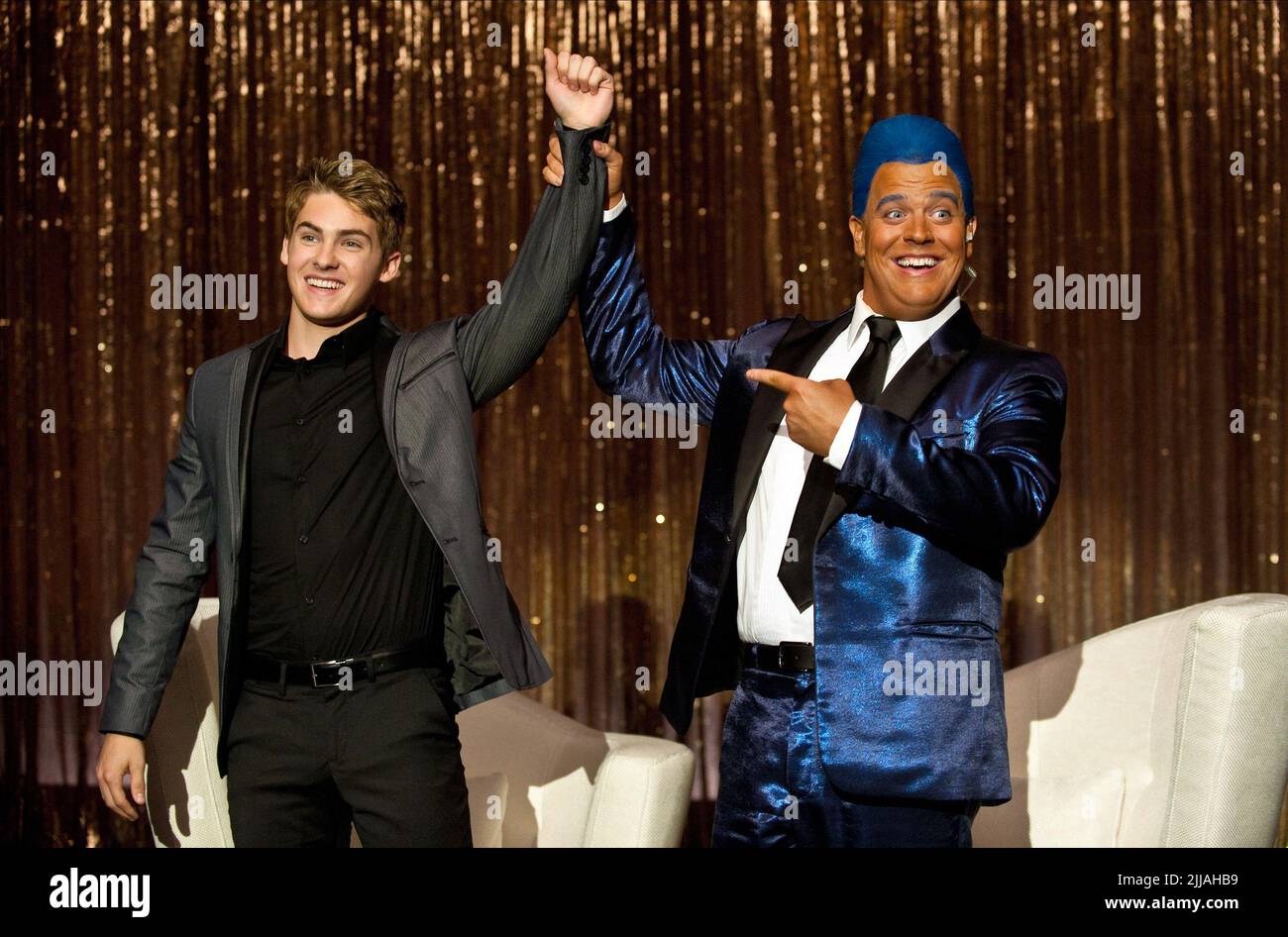 CODY CHRISTIAN, CHRIS MARROY, THE STARVING GAMES, 2013 Stock Photo - Alamy