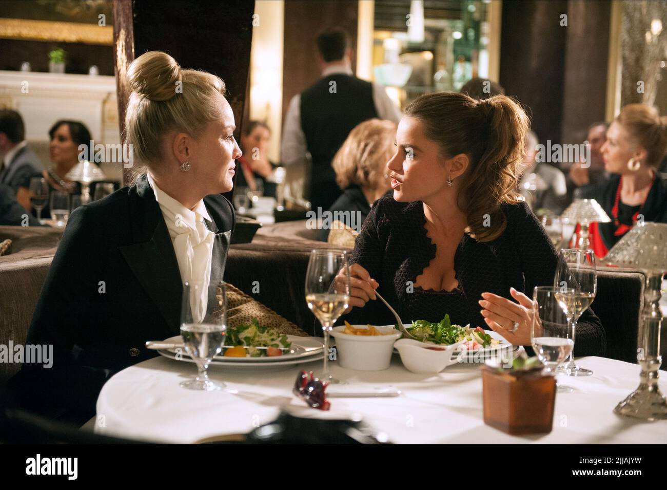 SHARON STONE, SOFÍA VERGARA, FADING GIGOLO, 2013 Stock Photo - Alamy
