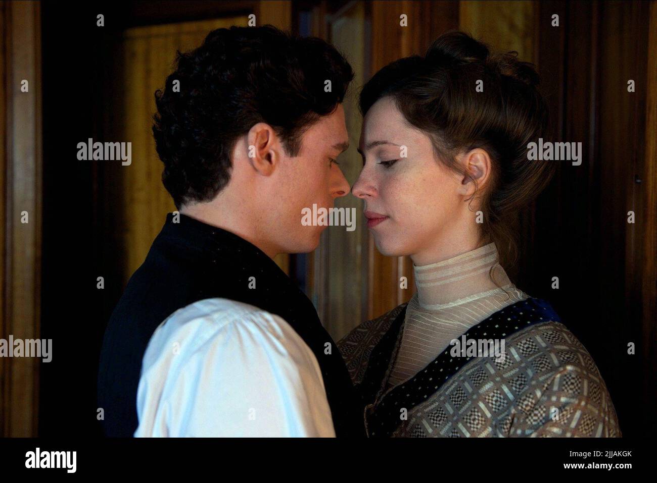 RICHARD MADDEN, REBECCA HALL, A PROMISE, 2013 Stock Photo - Alamy