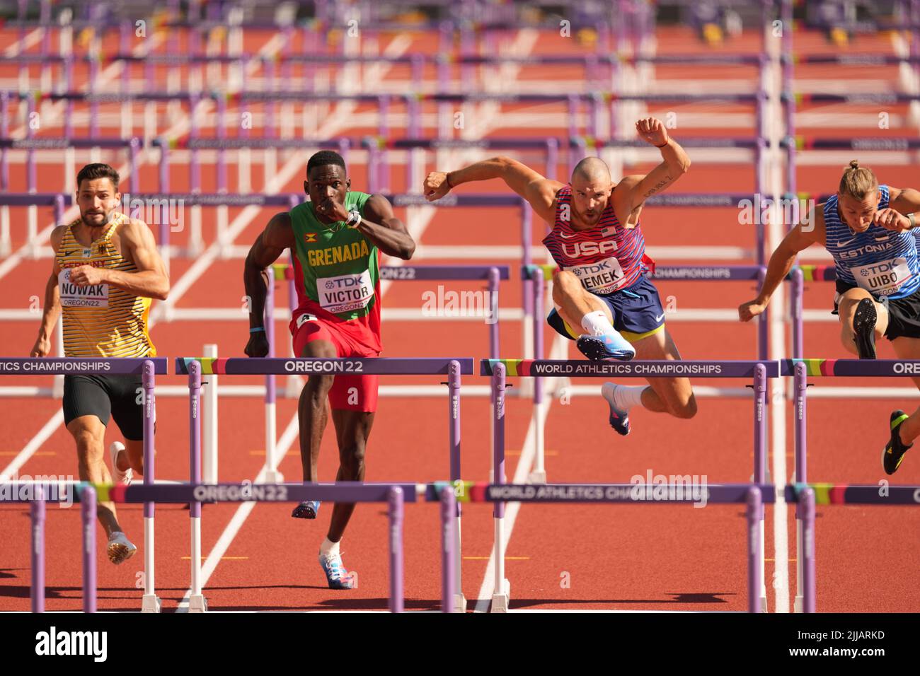 Eugene, USA. 24th July, 2022. Tim Nowak of Germany, Lindon Victor of ...