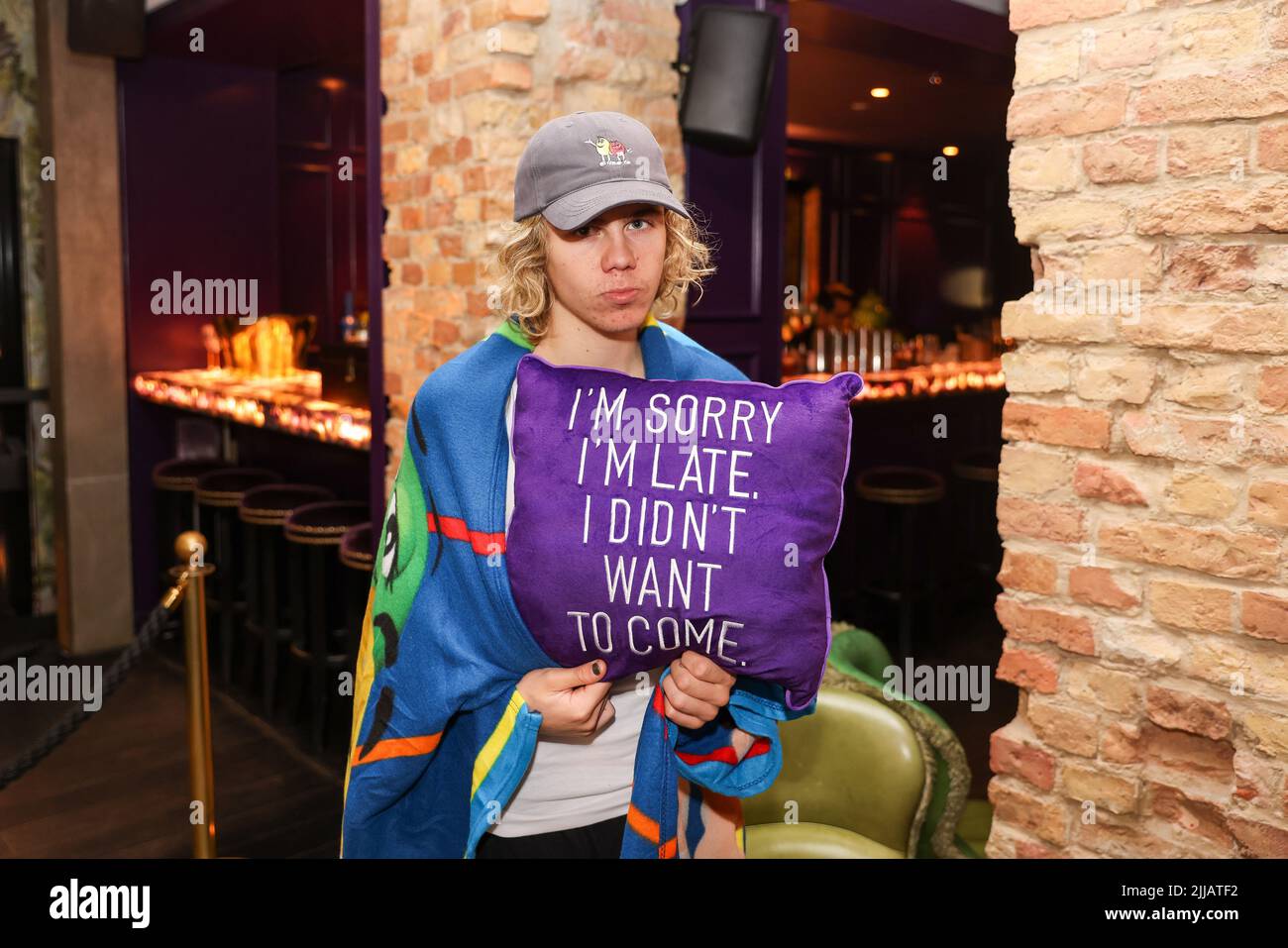 Berlin, Germany. 15th July, 2022. Australian singer and shooting star ...