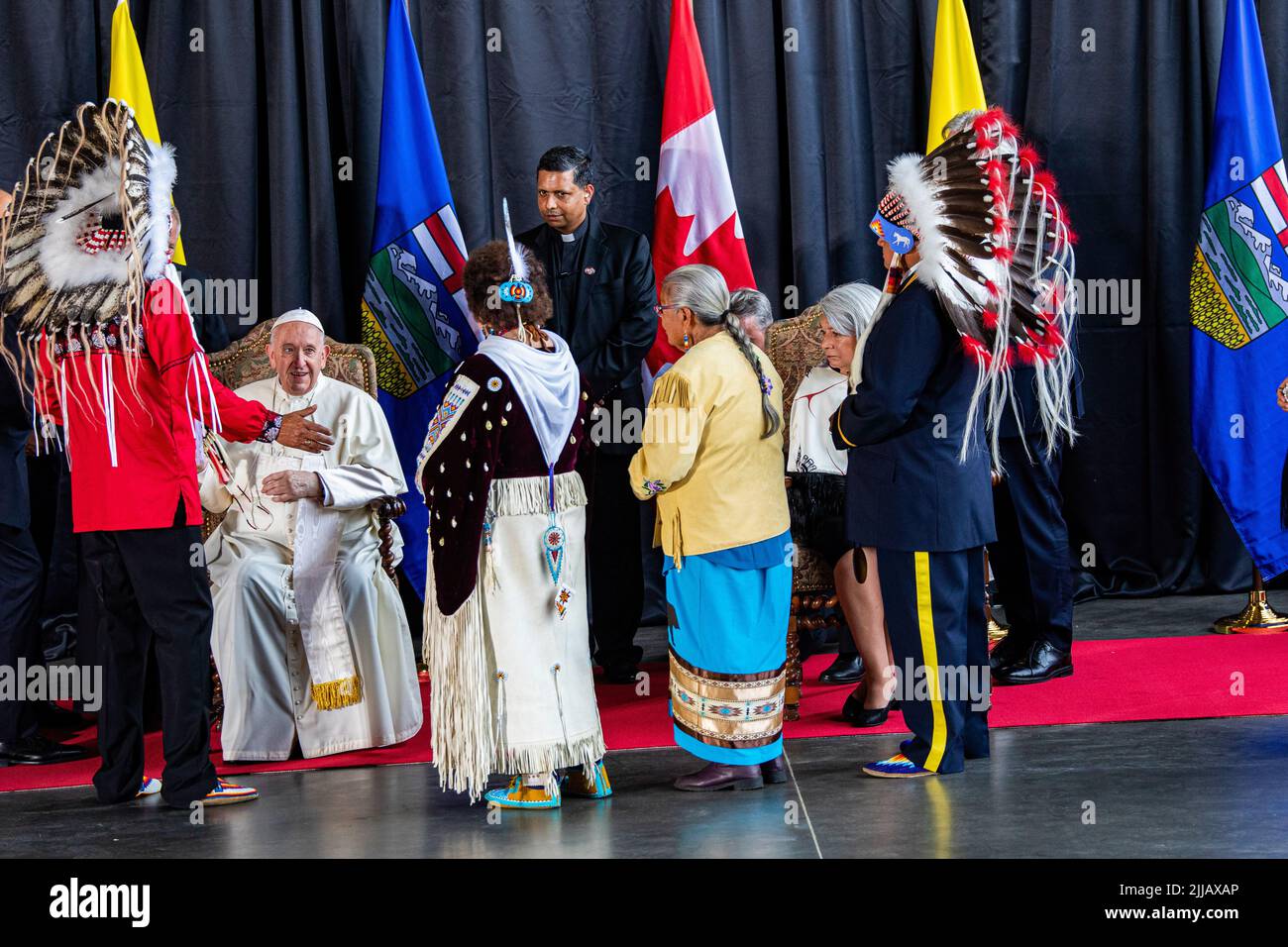 His Holiness Pope Francis greets Chief George Arcand, Grand Chief of ...
