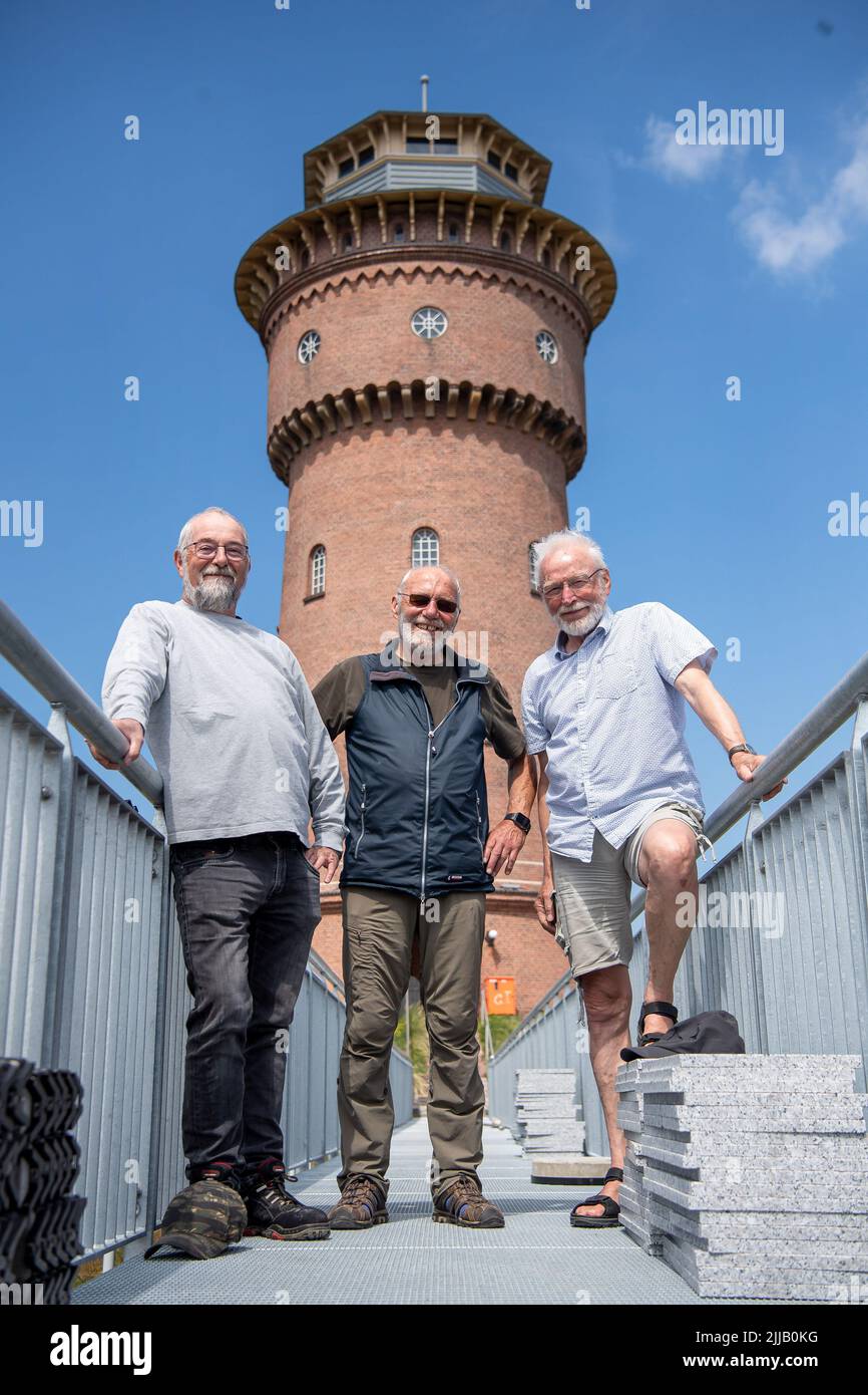 Borkum, Germany. 13th July, 2022. Klaas Bakker (l-r), Werner Tapper and ...