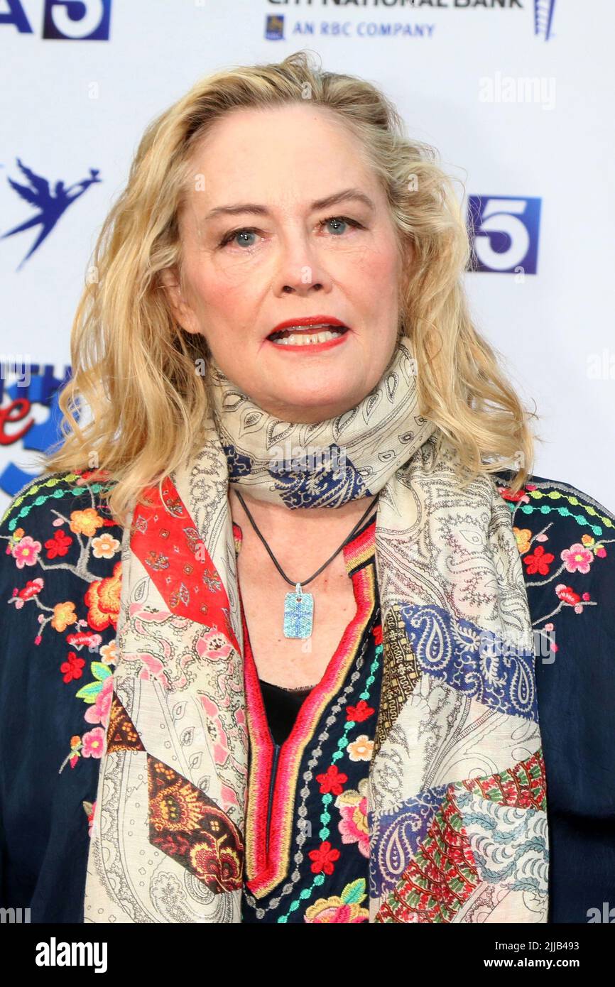 LOS ANGELES - JUL 23: Cybill Shepherd at the Lead with Love 3 Telethon ...