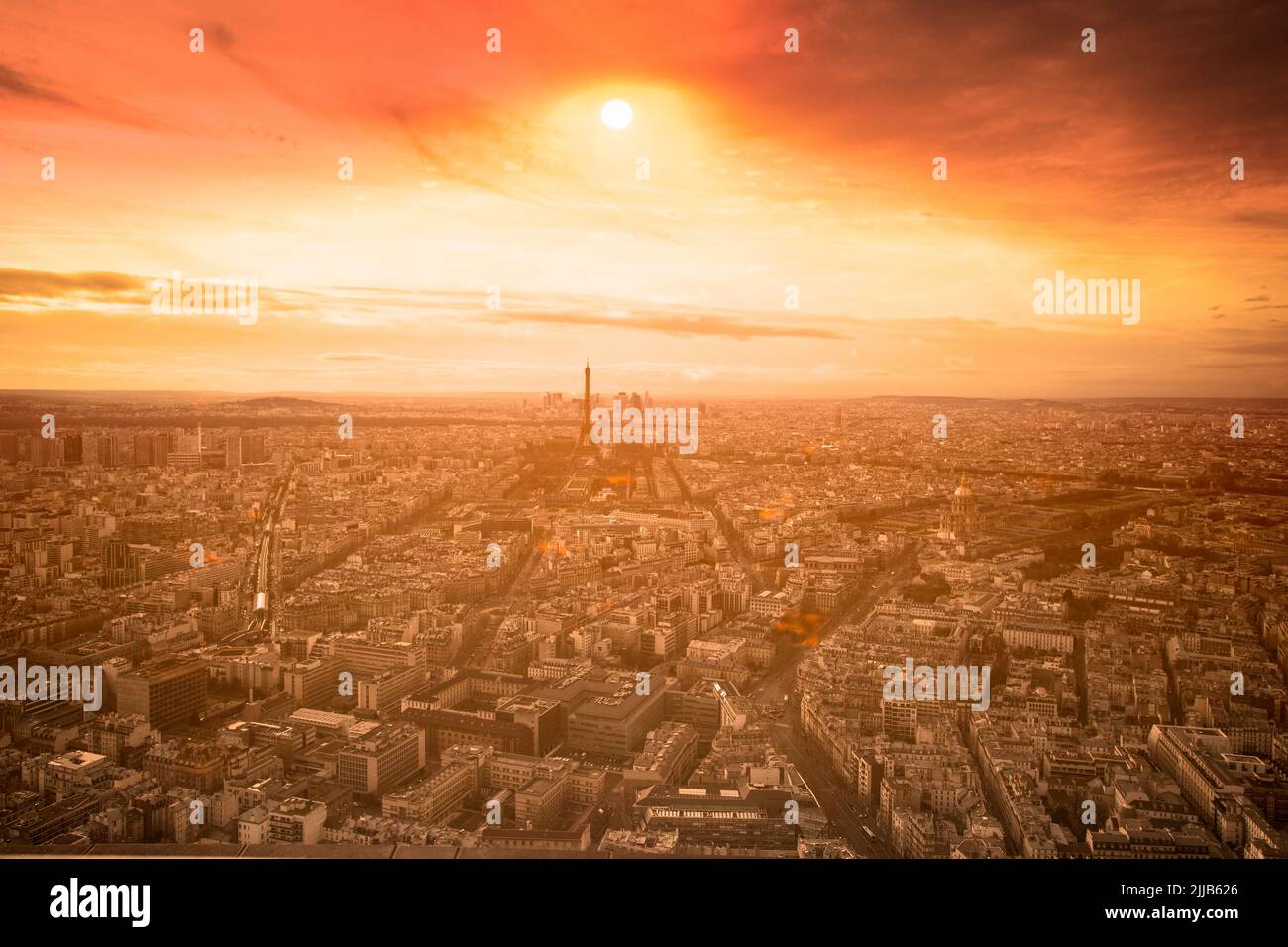 Extreme heat in Paris. Eiffel tower on a fiery sunny day Stock Photo ...