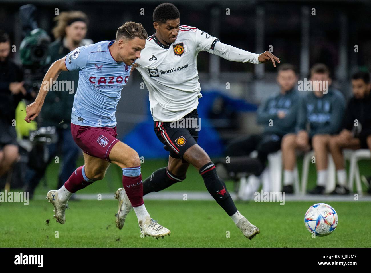 Marcus rashford aston villa kit hi-res stock photography and images - Alamy