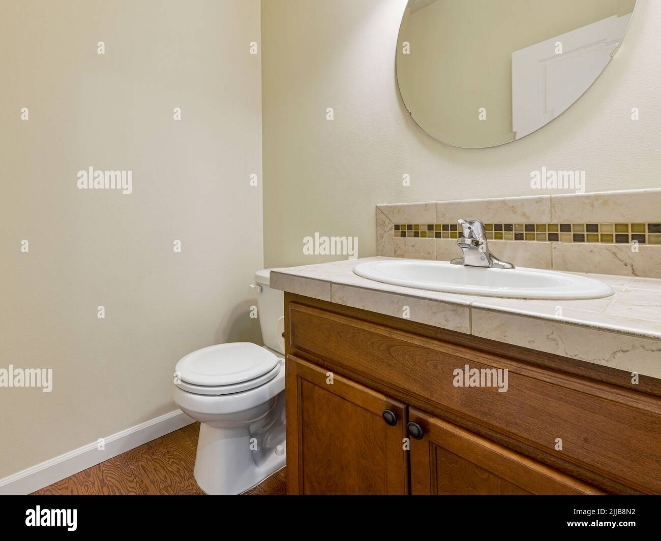 Modern residential bathroom interior Stock Photo - Alamy