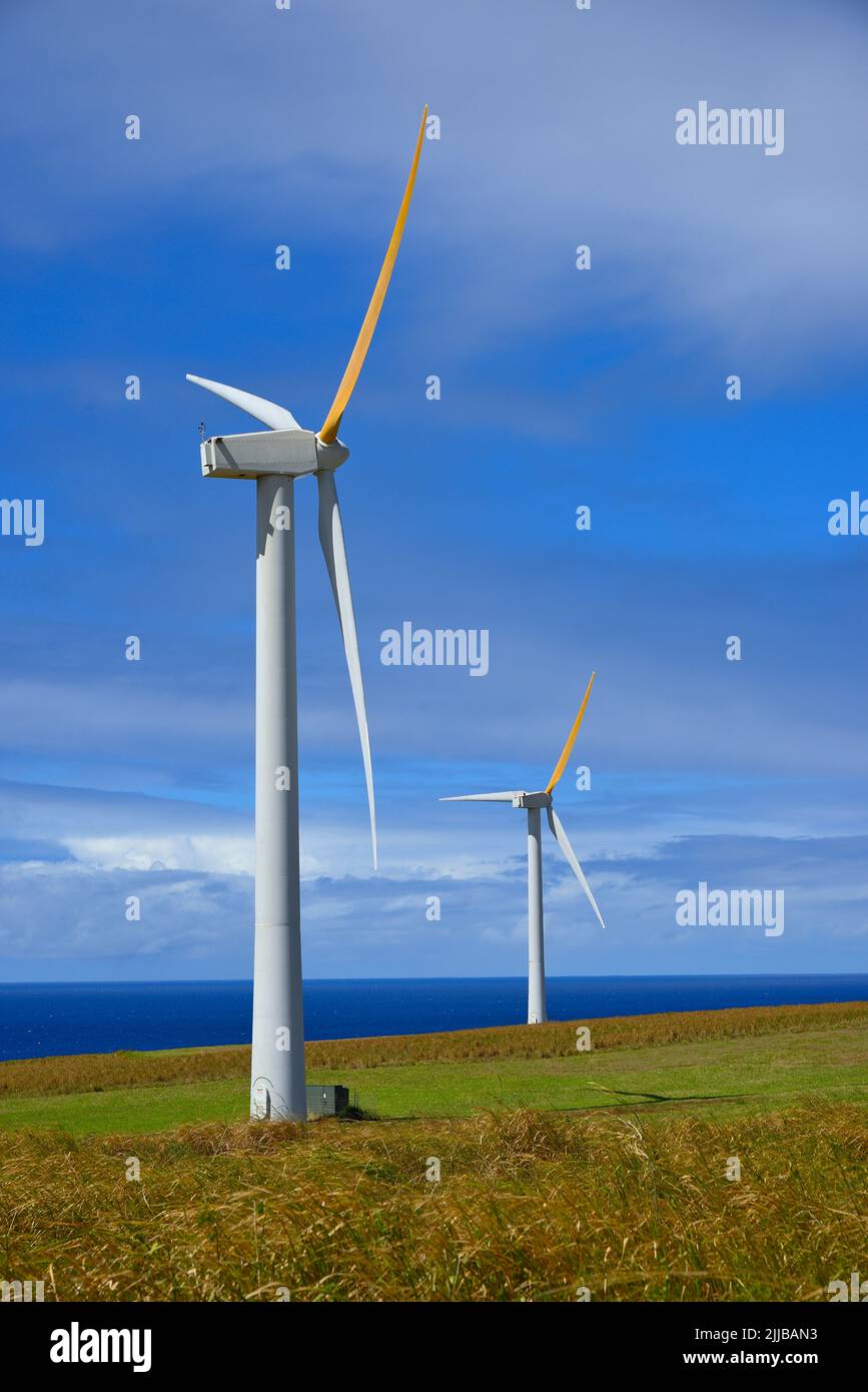 The renewable energy wind farm on the northern tip of Big Island, Hawi ...