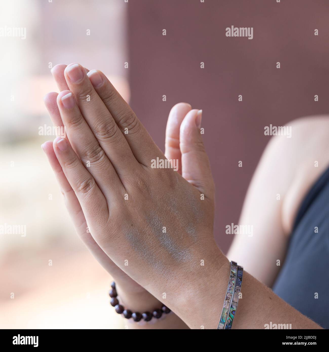 Anjali mudra hi-res stock photography and images - Alamy