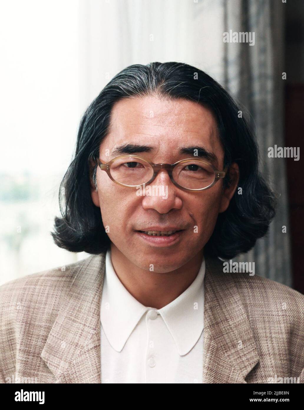 Der japanische Mode- und Produktdesigner Kenzō Takada in Köln Stock ...