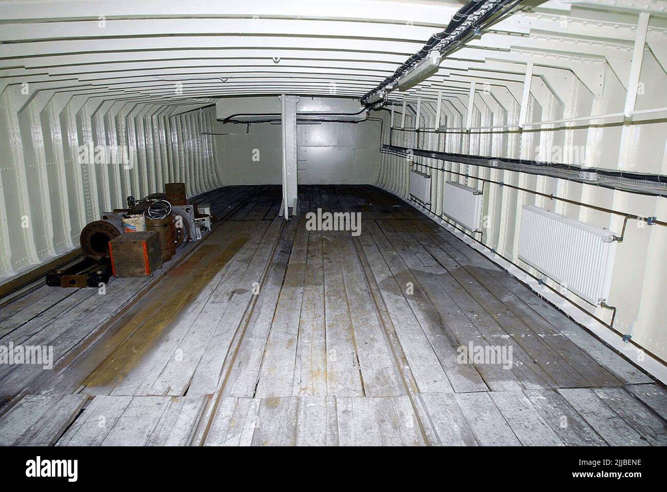 Kelly's Schiff "Hausboot Sean o'Kelley" legt zum letzten male ab und ...