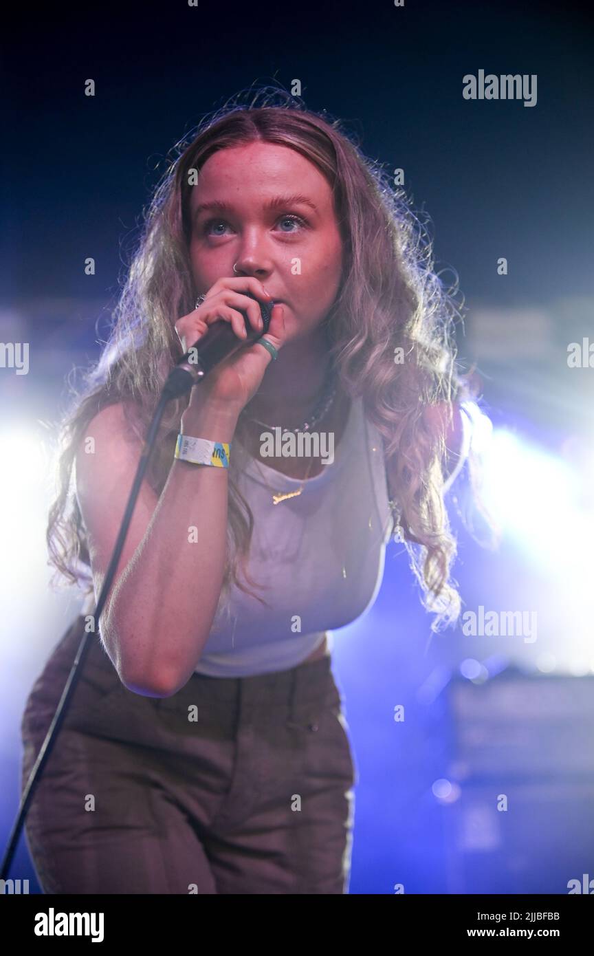 Dead Pony Performing at Tramlines Festival , Uk , 24.07.2022 Stock ...