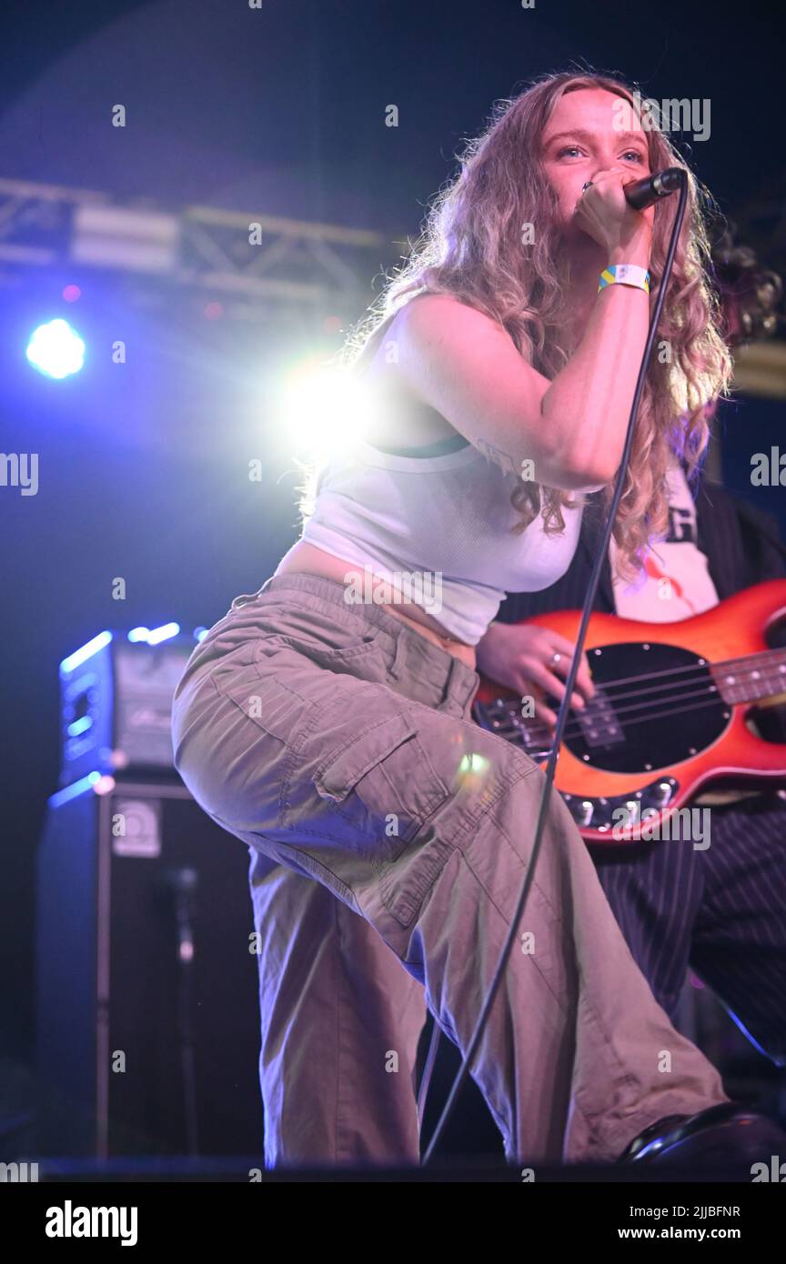 Dead Pony Performing at Tramlines Festival , Uk , 24.07.2022 Stock ...