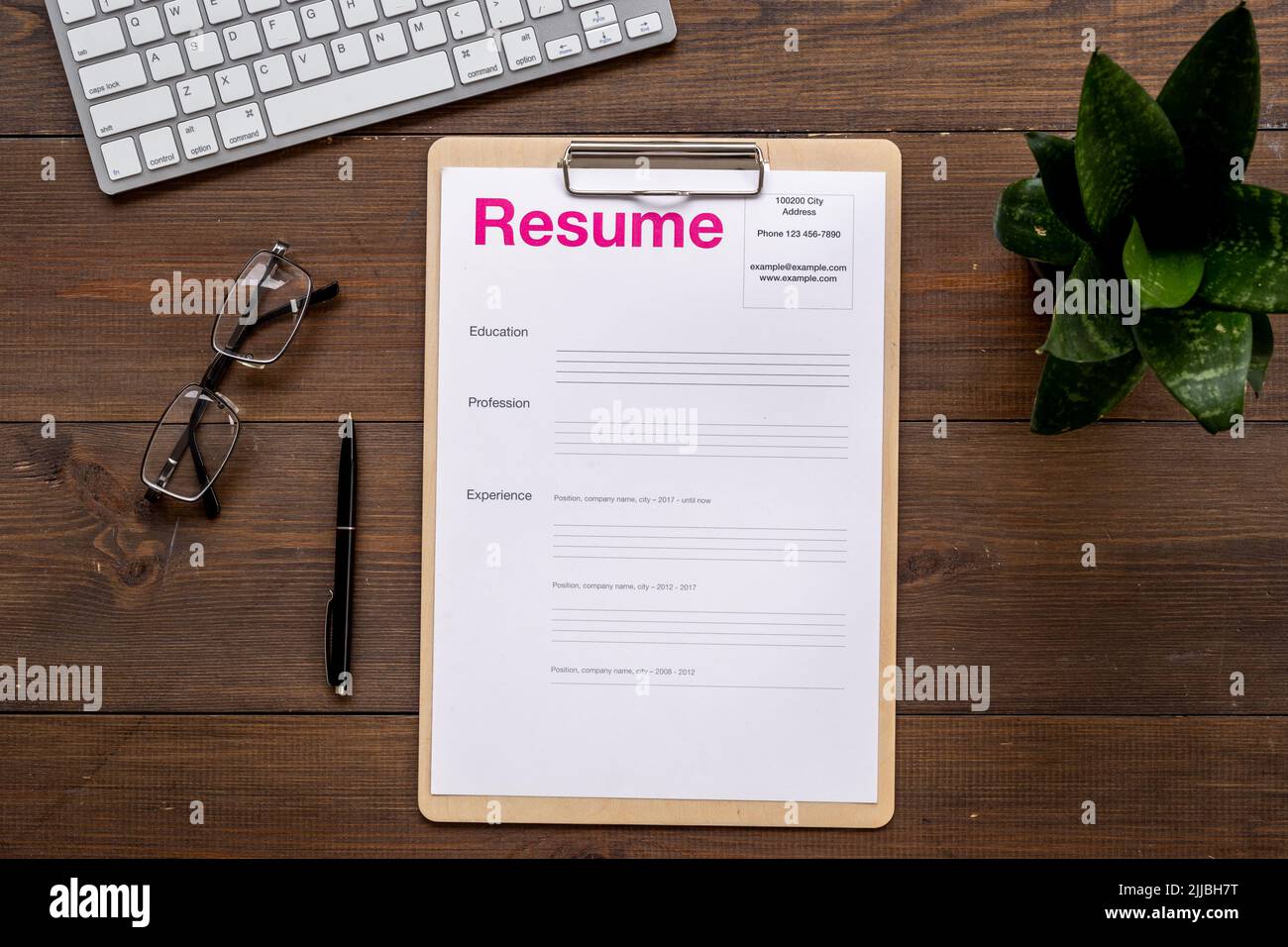 Close up of Resume application form on office table Stock Photo - Alamy