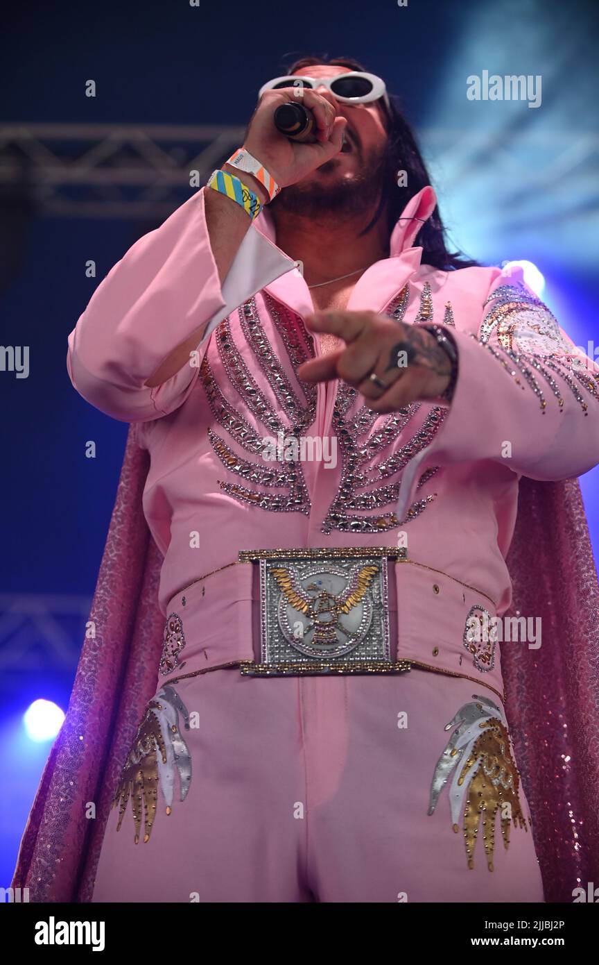 Elvana Performing at Tramlines Festival , Uk , 24.07.2022 Stock Photo ...