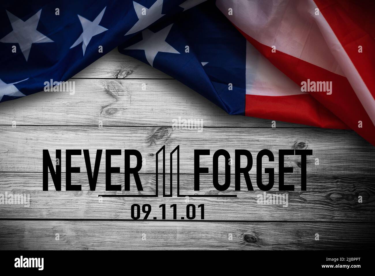 Text Never Forget 9 11 with United States flag Stock Photo - Alamy