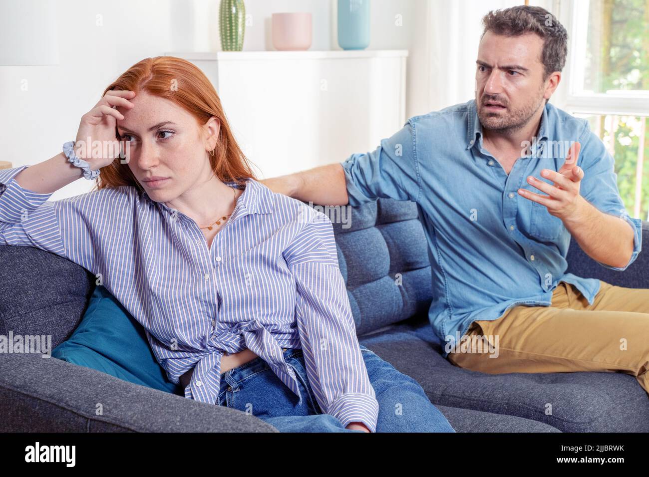 Man woman jealousy possessive hi-res stock photography and images - Alamy
