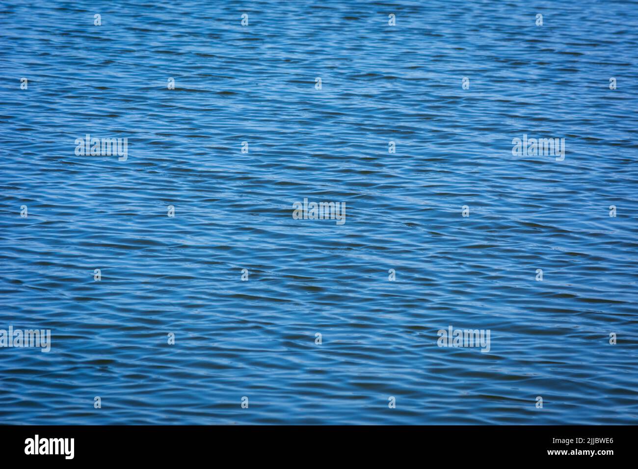 Blue tones water waves hi-res stock photography and images - Alamy