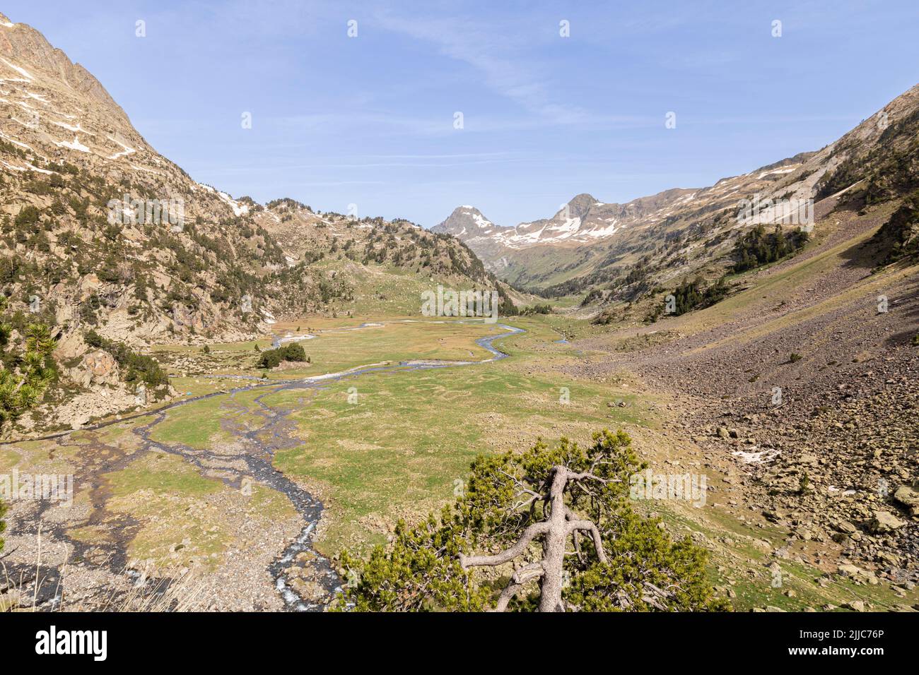 Plan de Aiguallut, Valle de Benasque, Natural Park of Posets-Maladeta ...