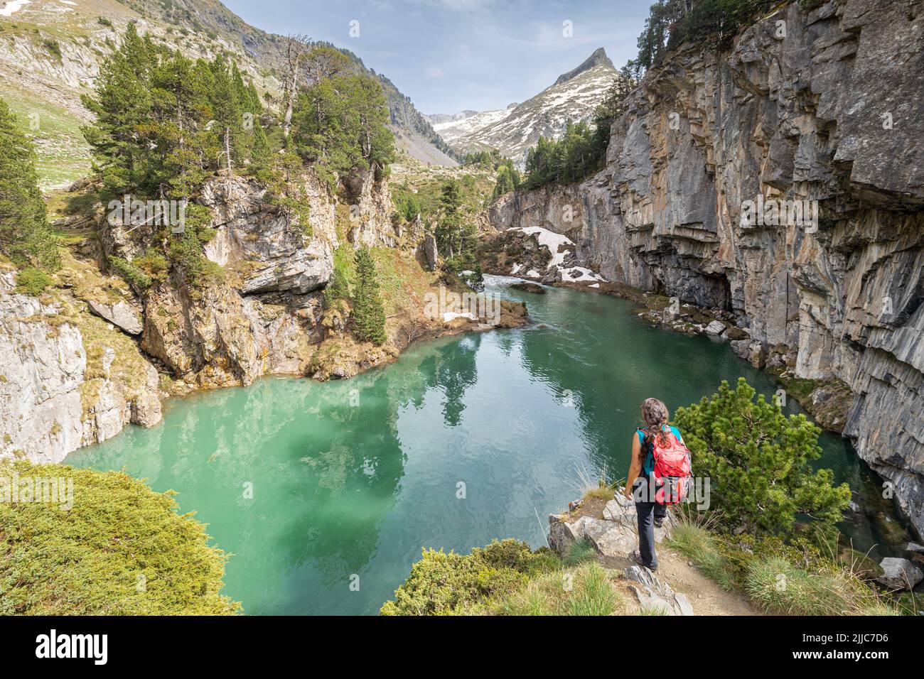 Forau de Aiguallut, Plan de Aiguallut, Valle de Benasque, Natural Park ...