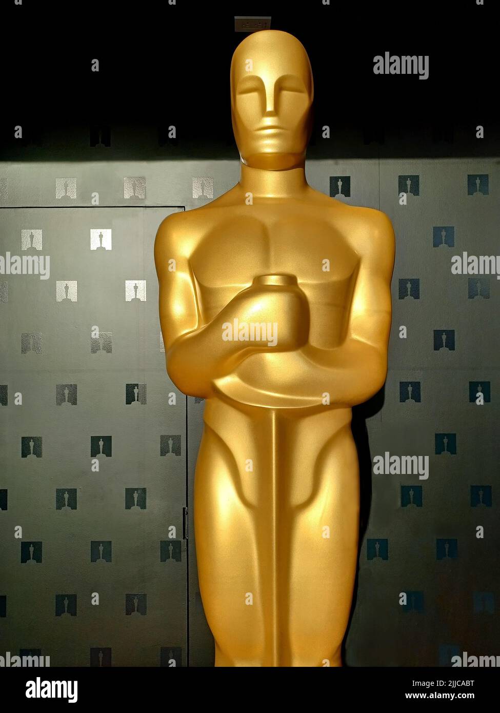 An Oscar statue on display at the Academy Museum of Motion Pictures on ...